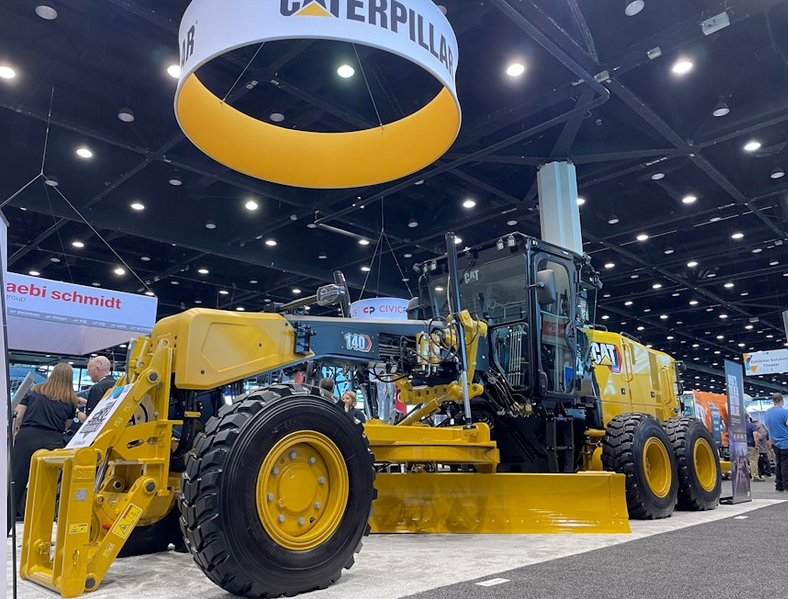 Cat Launches 140 Lever Motor Grader with New Cab, Loads of Added Tech ...