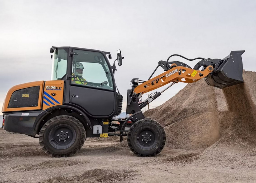 CNH Construction Revenue Drops in 2024 - Construction Equipment Jobs.com